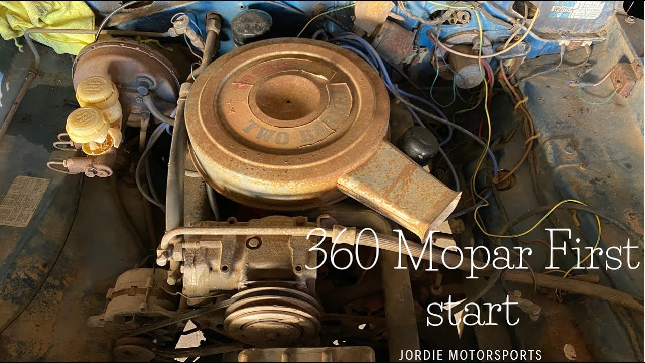 360 mopar first start - YouTube