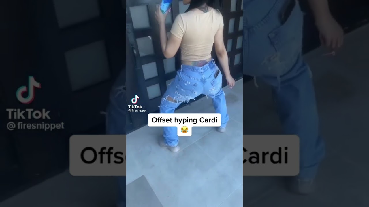 Cardi B Twerking For Offset 😂#cardib #offset - YouTube
