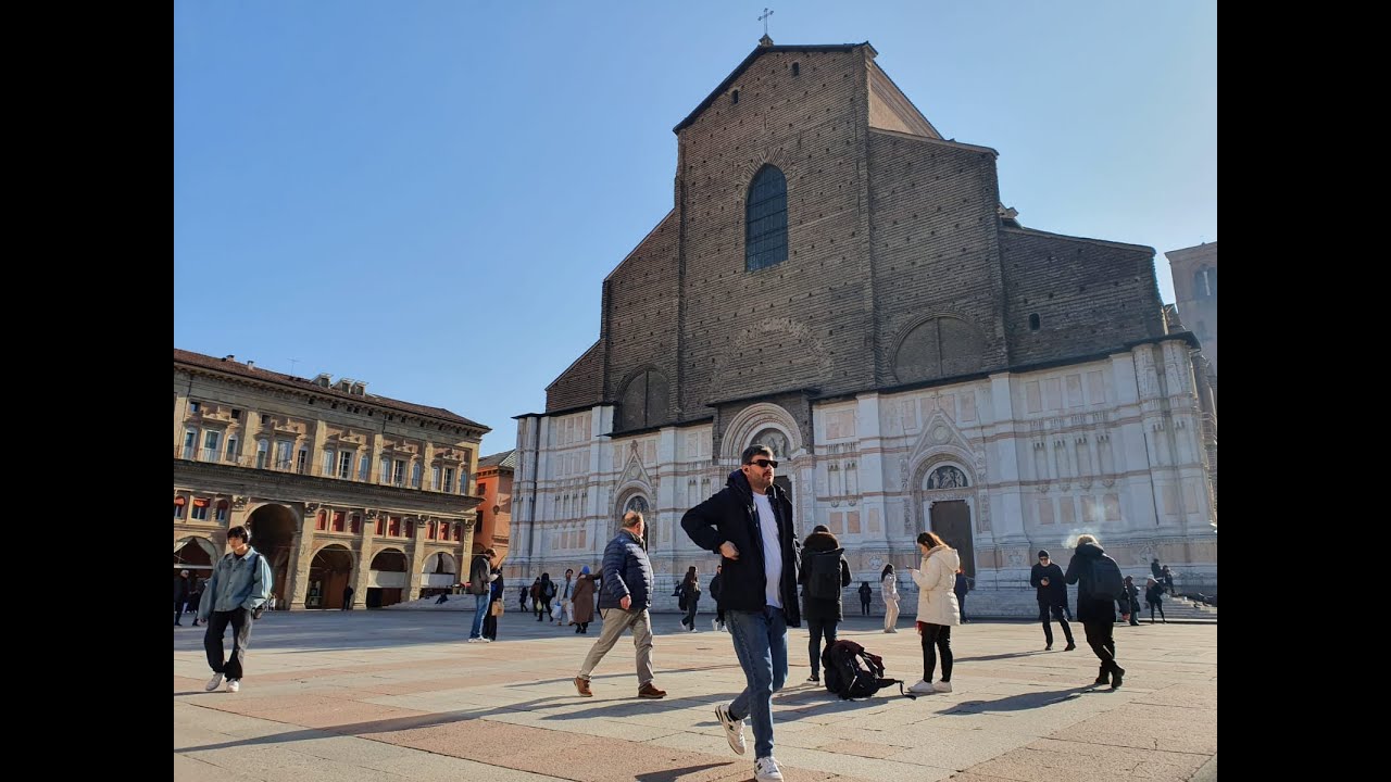 MaxBet vlog iz Bolonje - YouTube