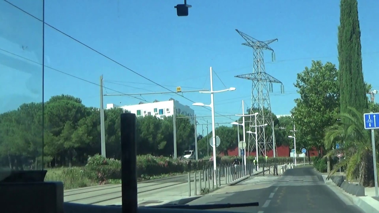 Montpellier ligne 606 Place de France à Gare TGV - YouTube