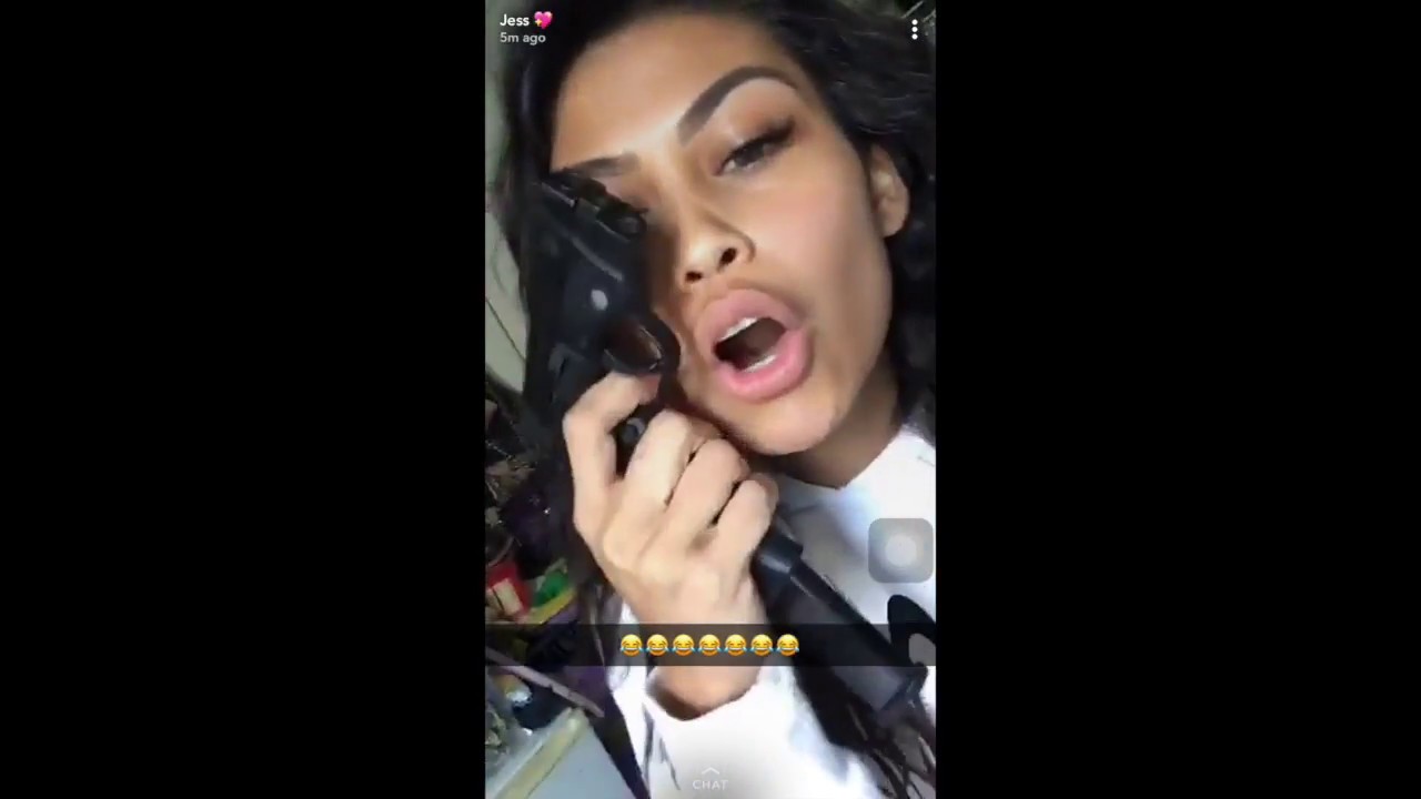MALU TREVEJO (@MALUTREVEJO) SIDNEY CELLAS AND TRAPJES (@TRAPJES) FIGHT ...