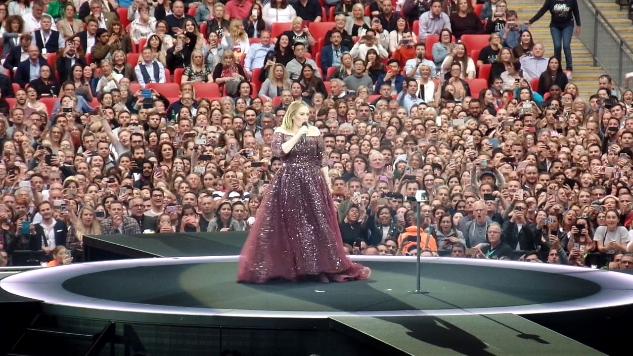 Adele - Hello (live @ Wembley, London 29 June 2017) - YouTube