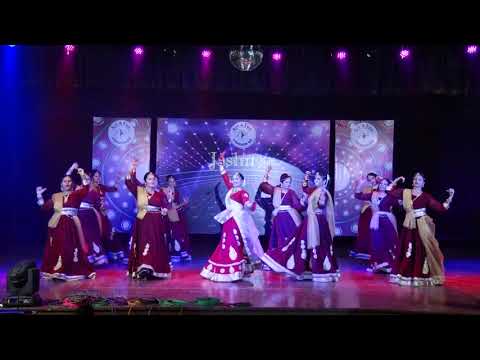 Ghoomer by Taruna Rathod & group - YouTube