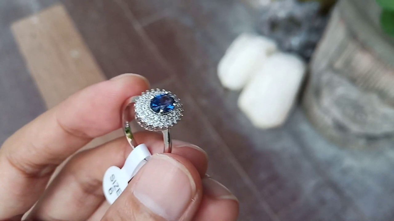 BLUE SAPPHIRE CYLON 0.82ct. & WHITE CZ STERLING 925 SILVER RING - YouTube