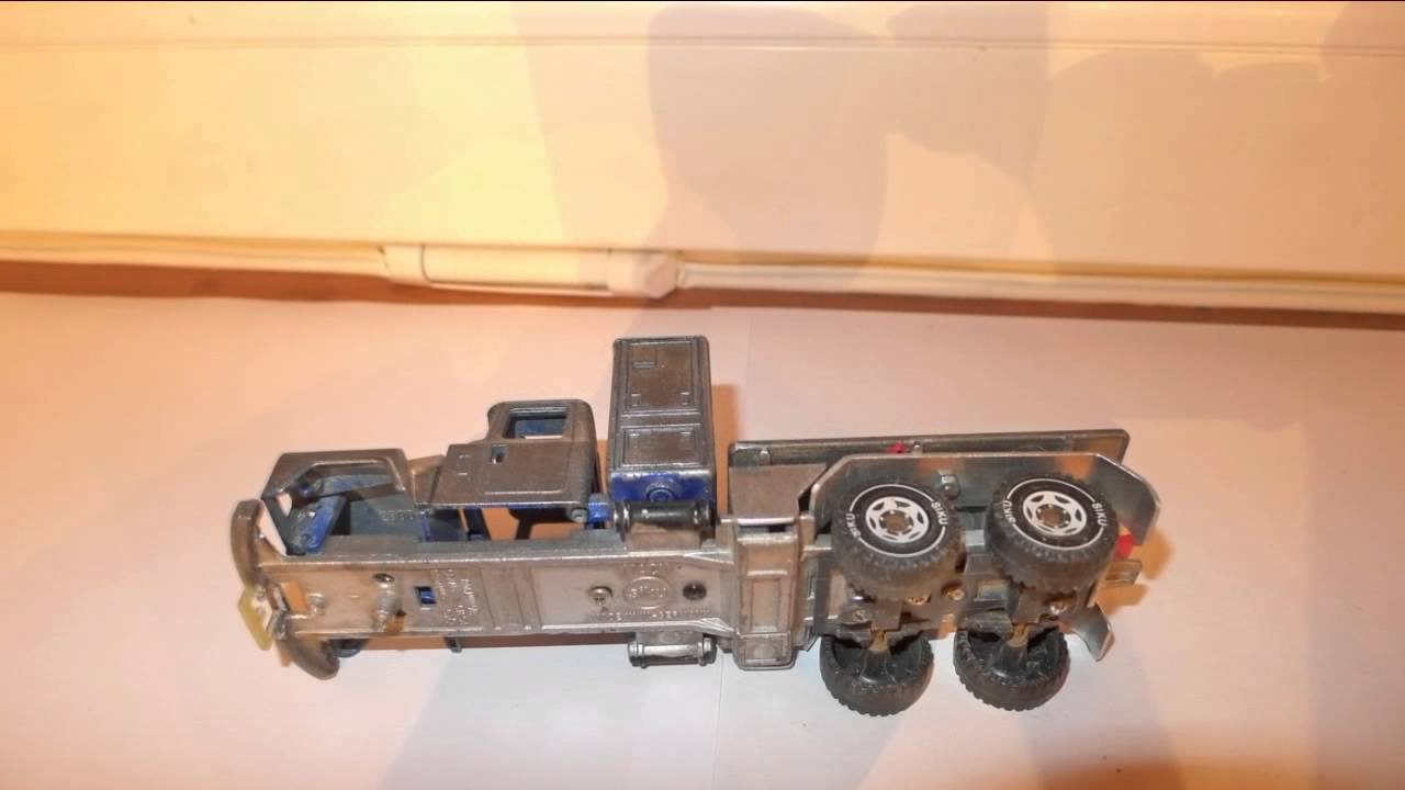 Mack Log Carrier siku 4013 - YouTube