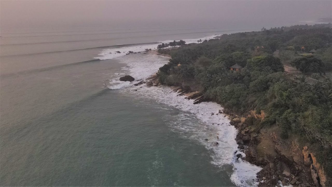 Dawn patrol at one of Ghana's longest waves (550m) Surfing Ghana - YouTube