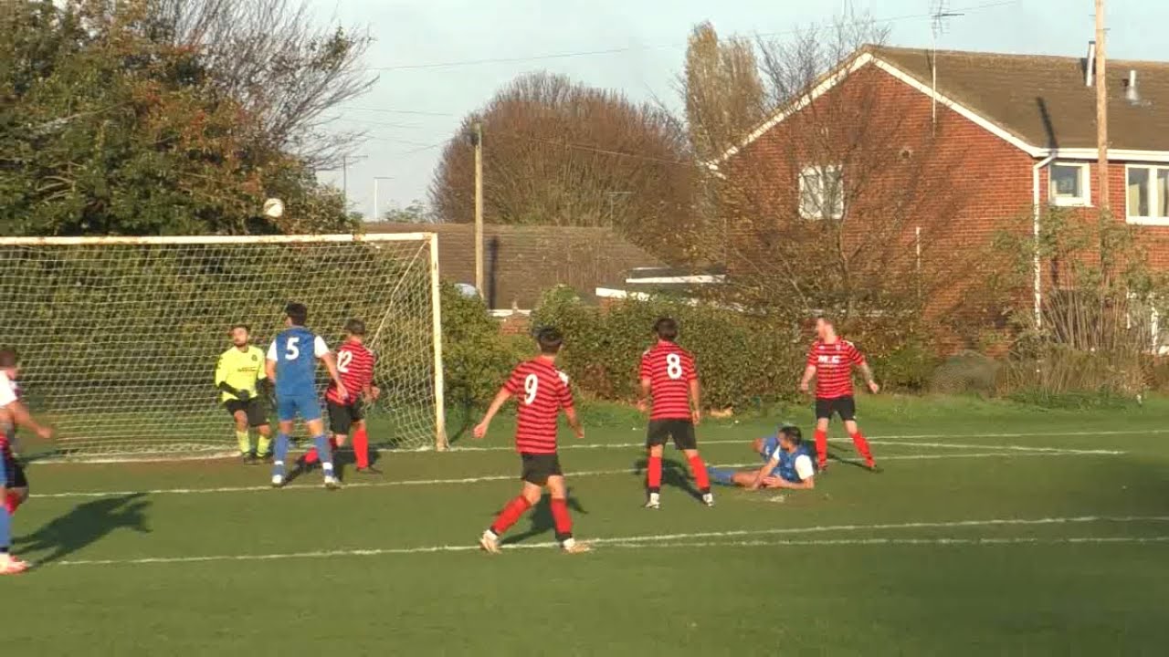 Park Farm Pumas Res v YDP FC - Peterborough & District Football League ...