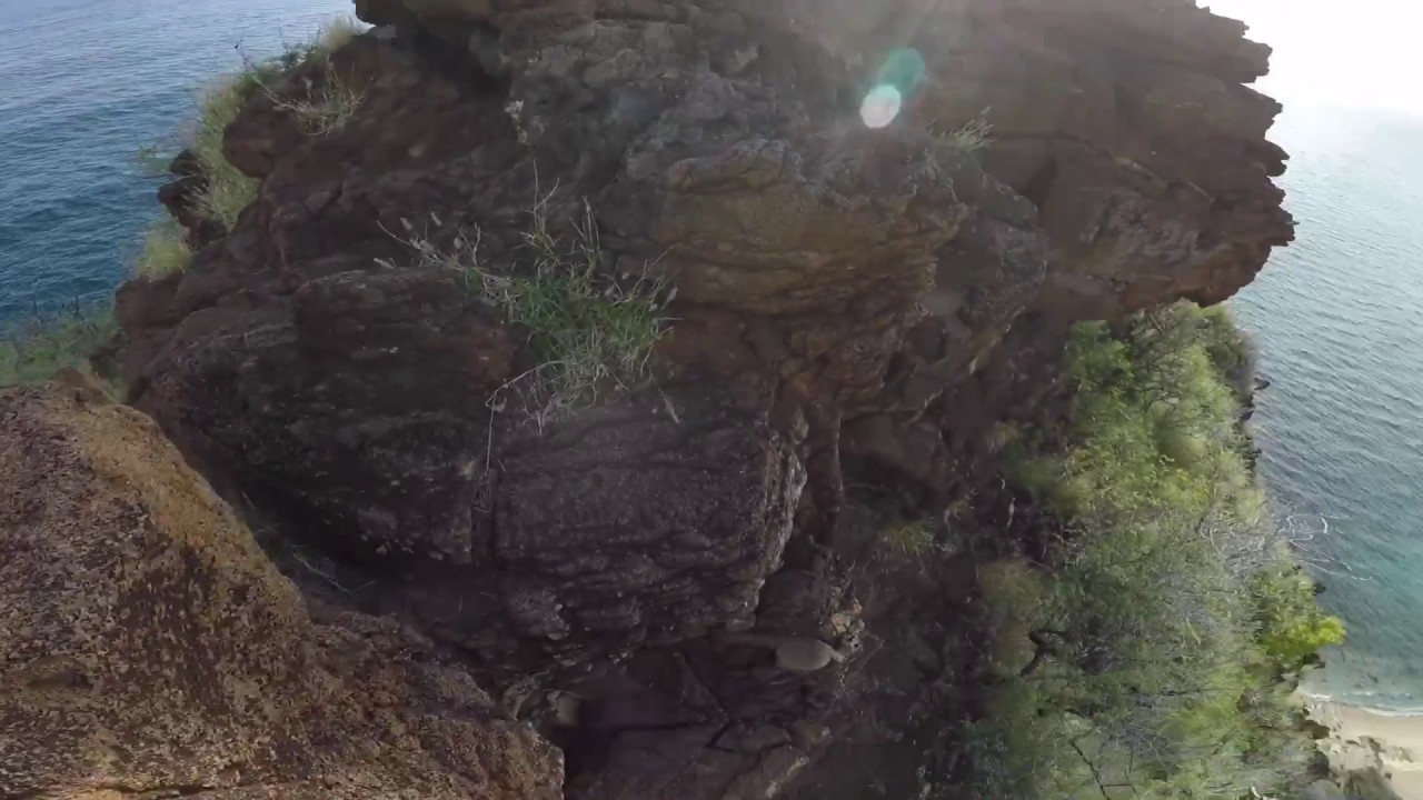 LahiLahi point hike - YouTube