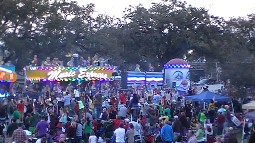 Endymion - The Pontchartrain Beach Megafloat 2015 - YouTube