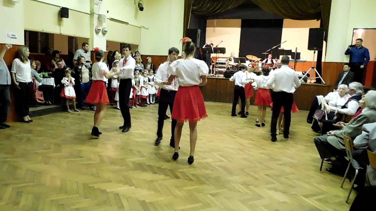 Staročeský ples 2019 - Majzl polka - YouTube