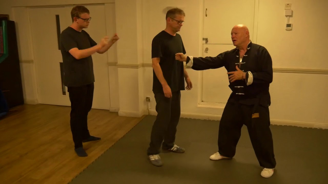One inch punch technique - YouTube