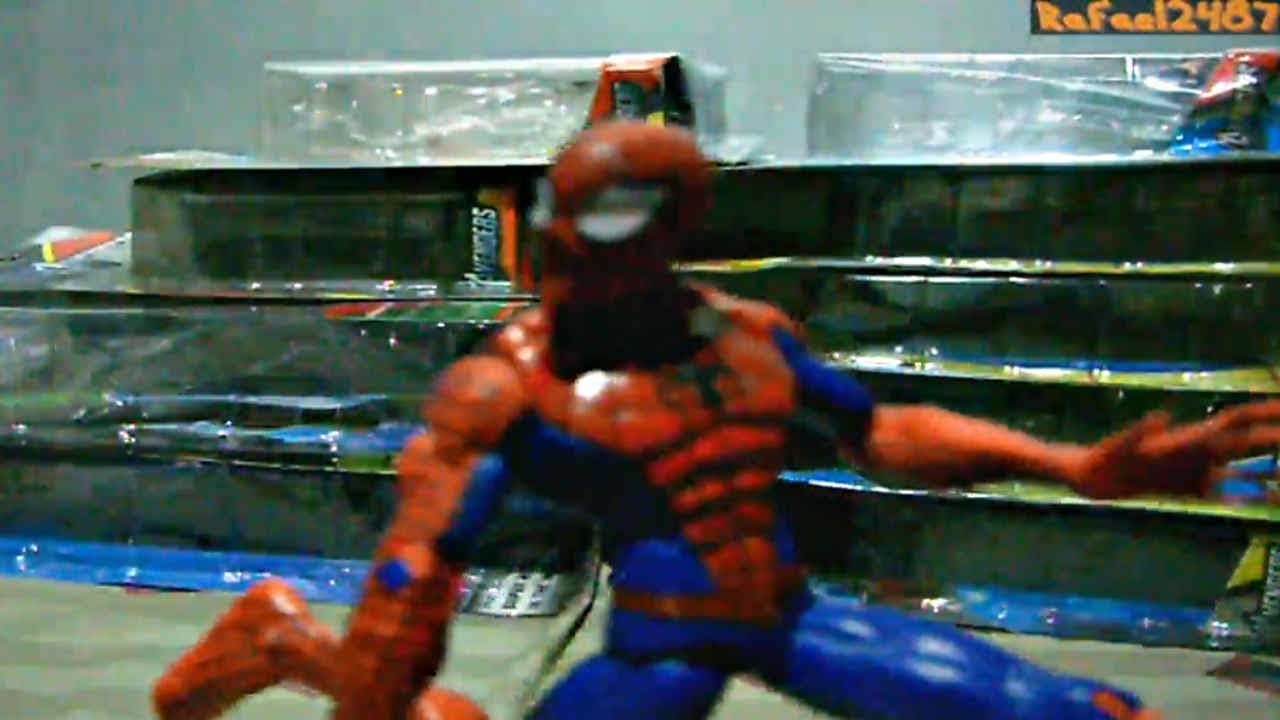 Fake Spiderman (Action Figure) Bootleg Toys from China HD - YouTube