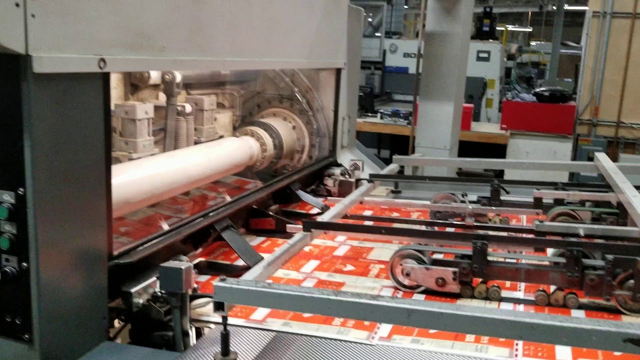 Bobst with blanker - YouTube