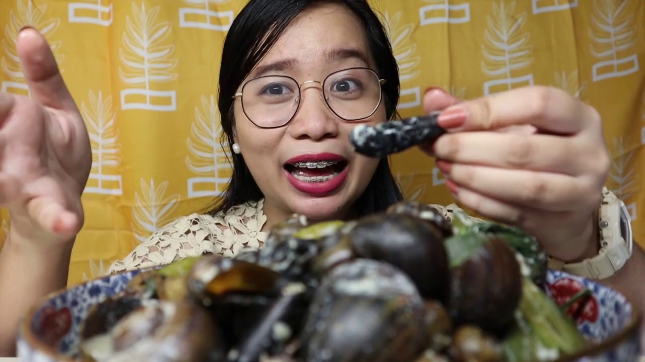 Snail/Suso/Kuhol Mukbang | GINATAANG SUSO o KUHOL | Angie Rico - YouTube