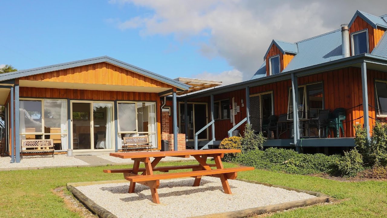 Buln Buln Cabins, Gippsland Region, Australia - YouTube