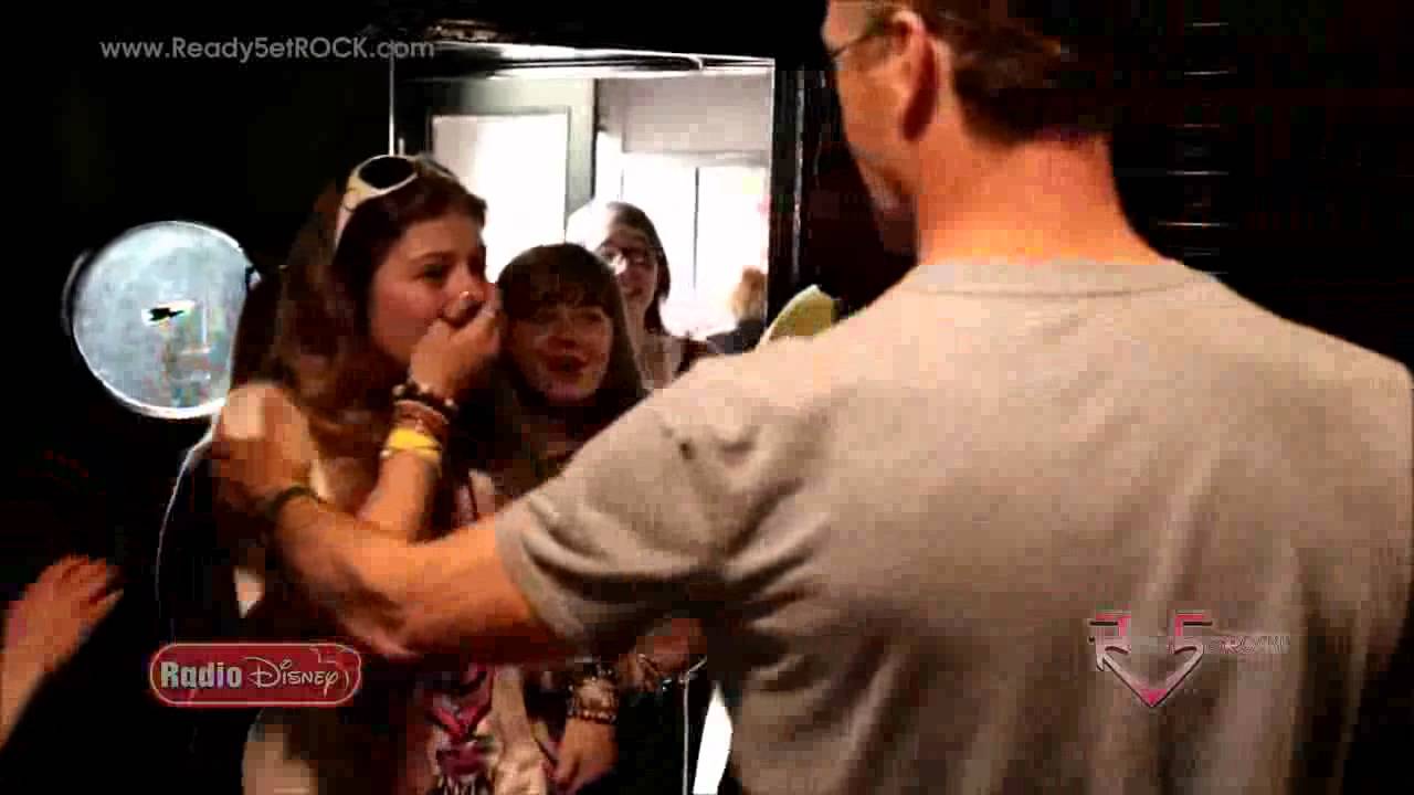 Radio Disney NBT - R5 - The Journey - YouTube