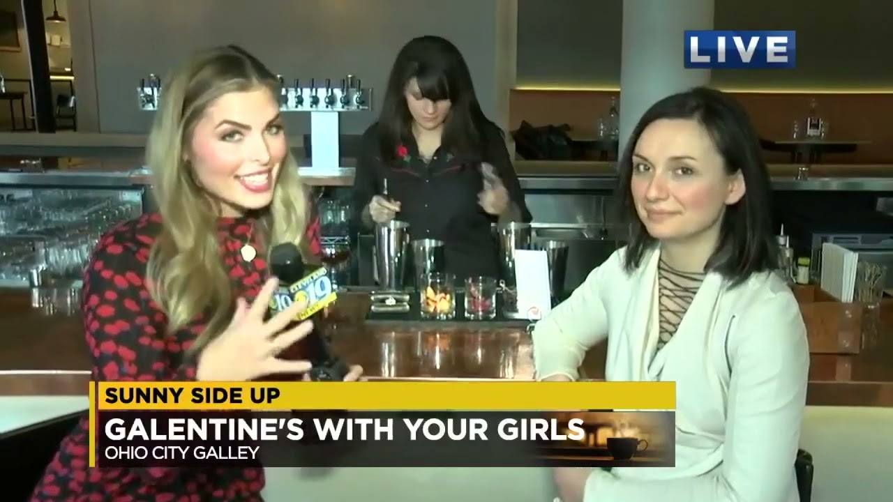 Kendall Forward Hosting Reel 2021 - YouTube