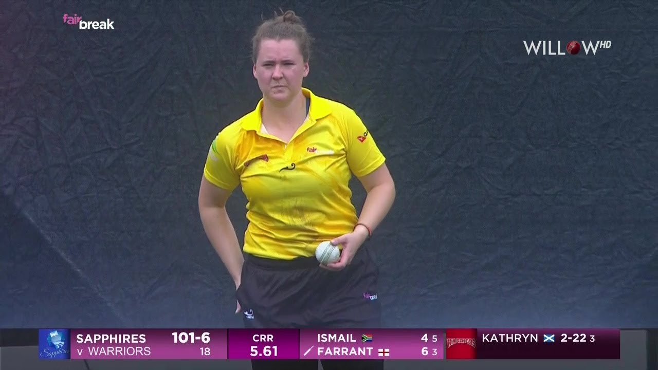 Kathryn Bryce 3 wickets vs Sapphires| 2nd Match - SAP vs WARR - YouTube