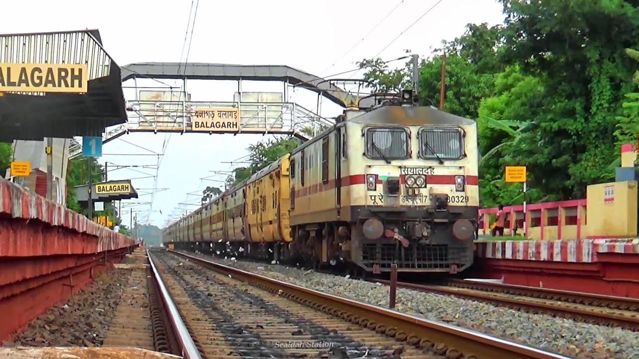 Back to Back Teesta Torsa Express Train powered by WAP-7Locaomotive ...