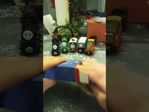 Thomas Wooden Railway Unboxing