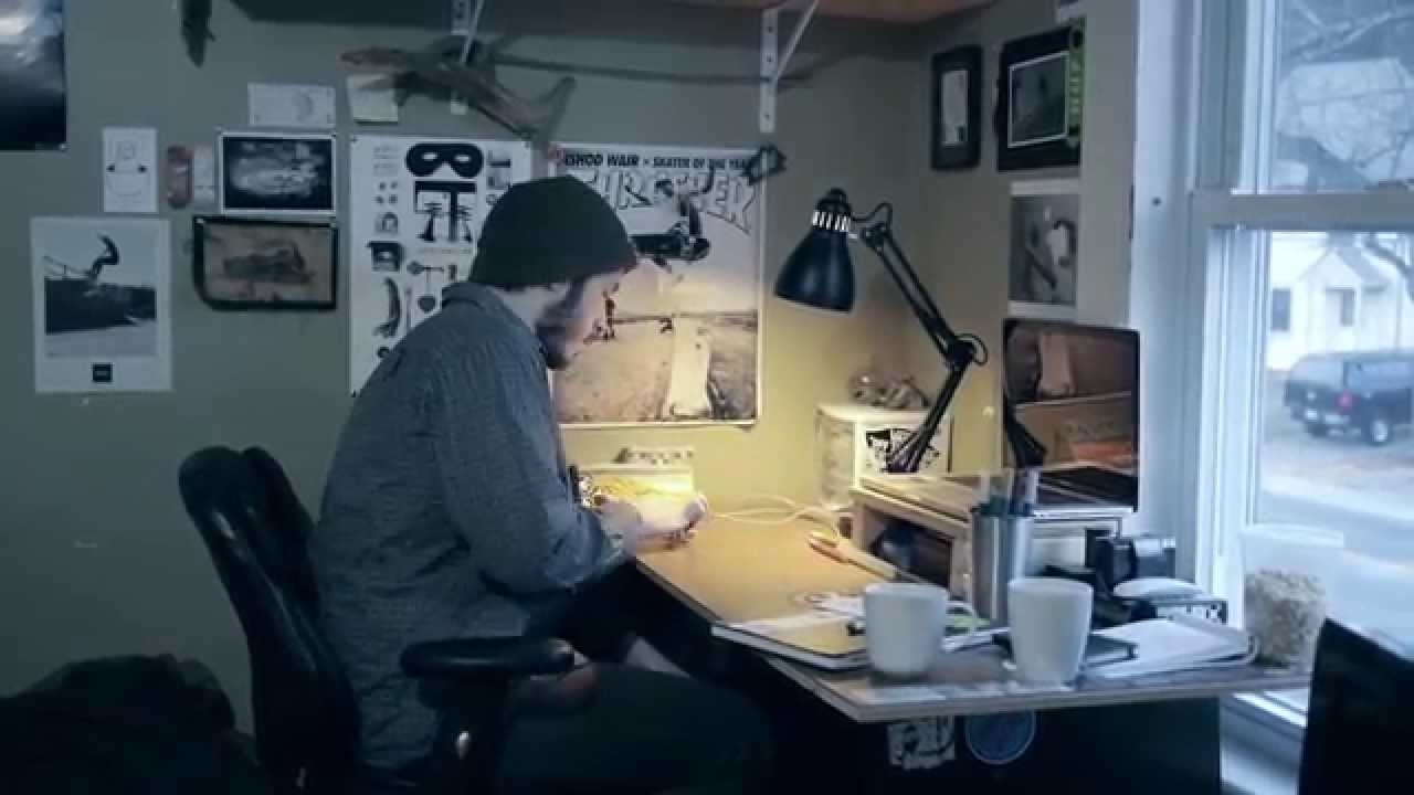 Jay Linehan - Berlinwood "Flee" Graphic - YouTube