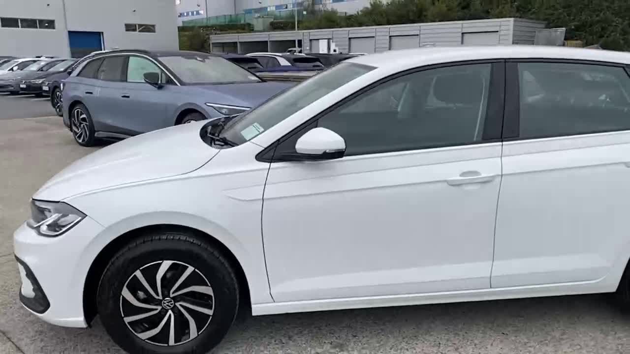 242C4755 - Volkswagen POLO 1.0TSI 95BHP LIFE WITH REAR VIEW CAMERA ...