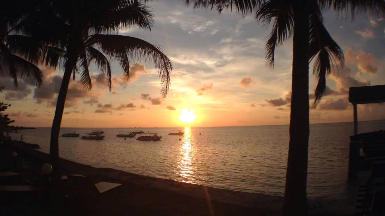 Pulau Layang Layang - YouTube