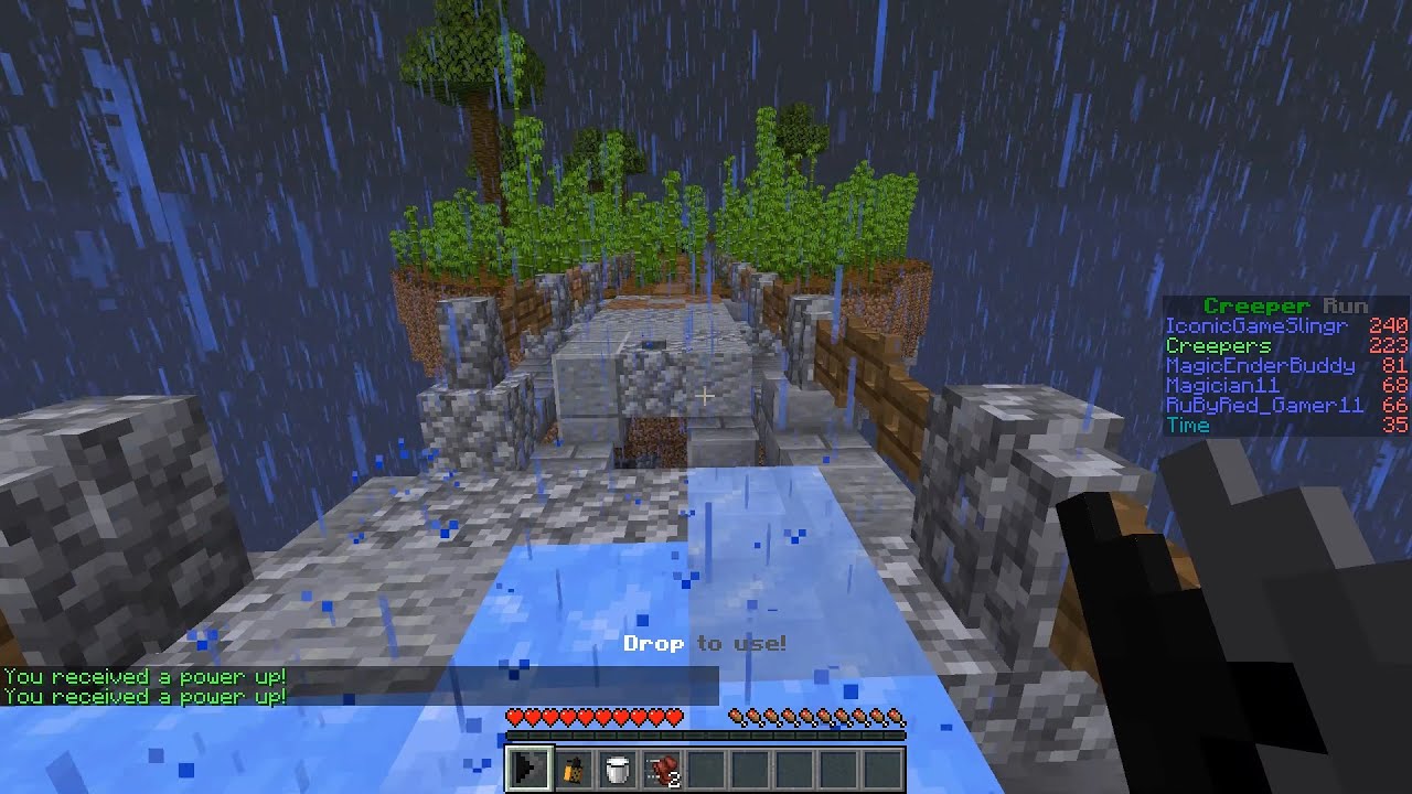 "Minecraft Creeper Run" - YouTube