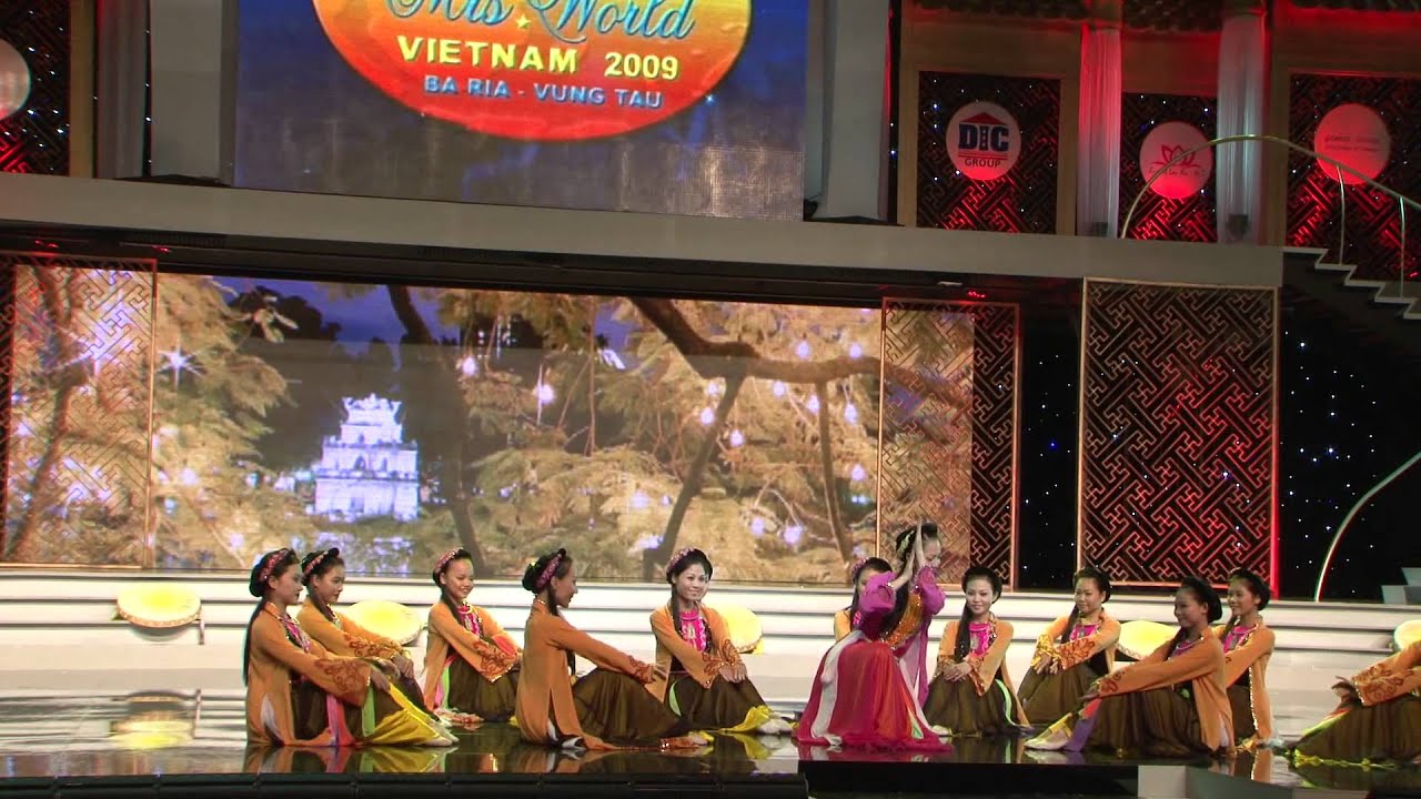 Vietnamese Lotus Dance - YouTube