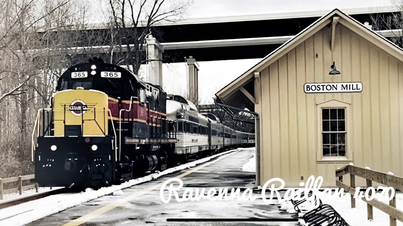 CVSR 365 Arrives w/ Winter Scenic # 4 at Boston Mills Then Departs ...