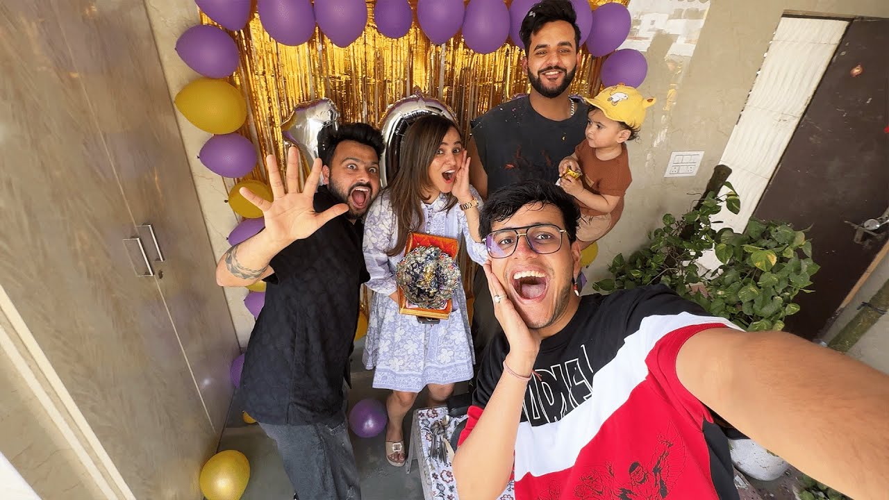 Abhishek’s 10 million celebration with family & friends - YouTube
