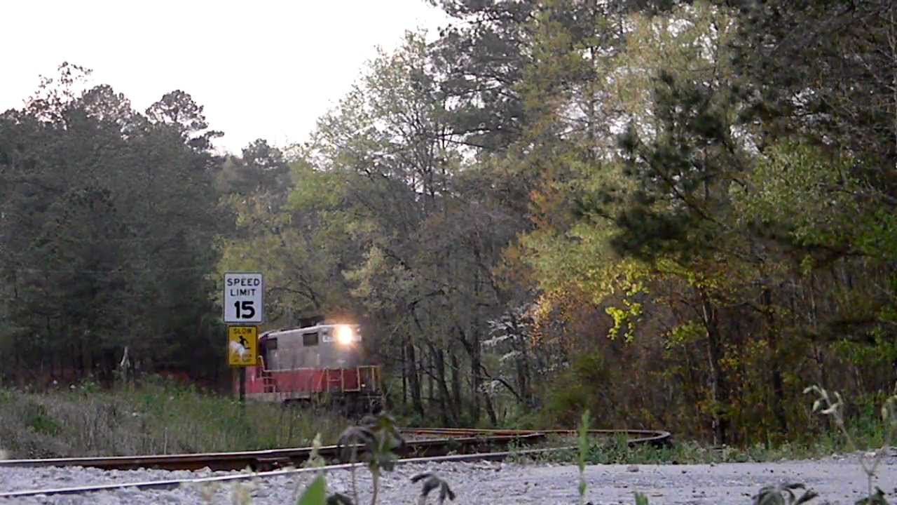 Georgia Northeastern Railroad Engine 8705-Ground Level-High Quality ...