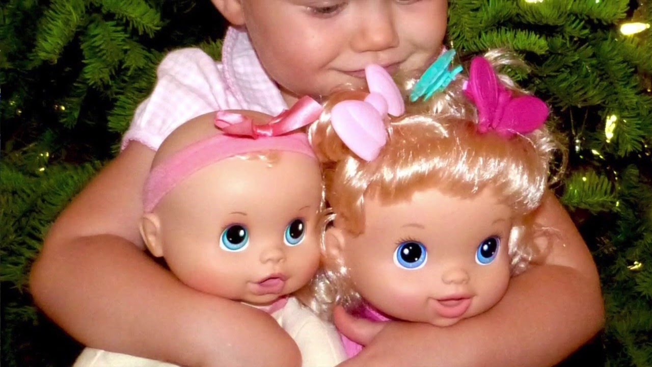 Dimples Poppy Doll Stroller, full ᴴᴰ Little Girl Pushing Pink Stroller ...