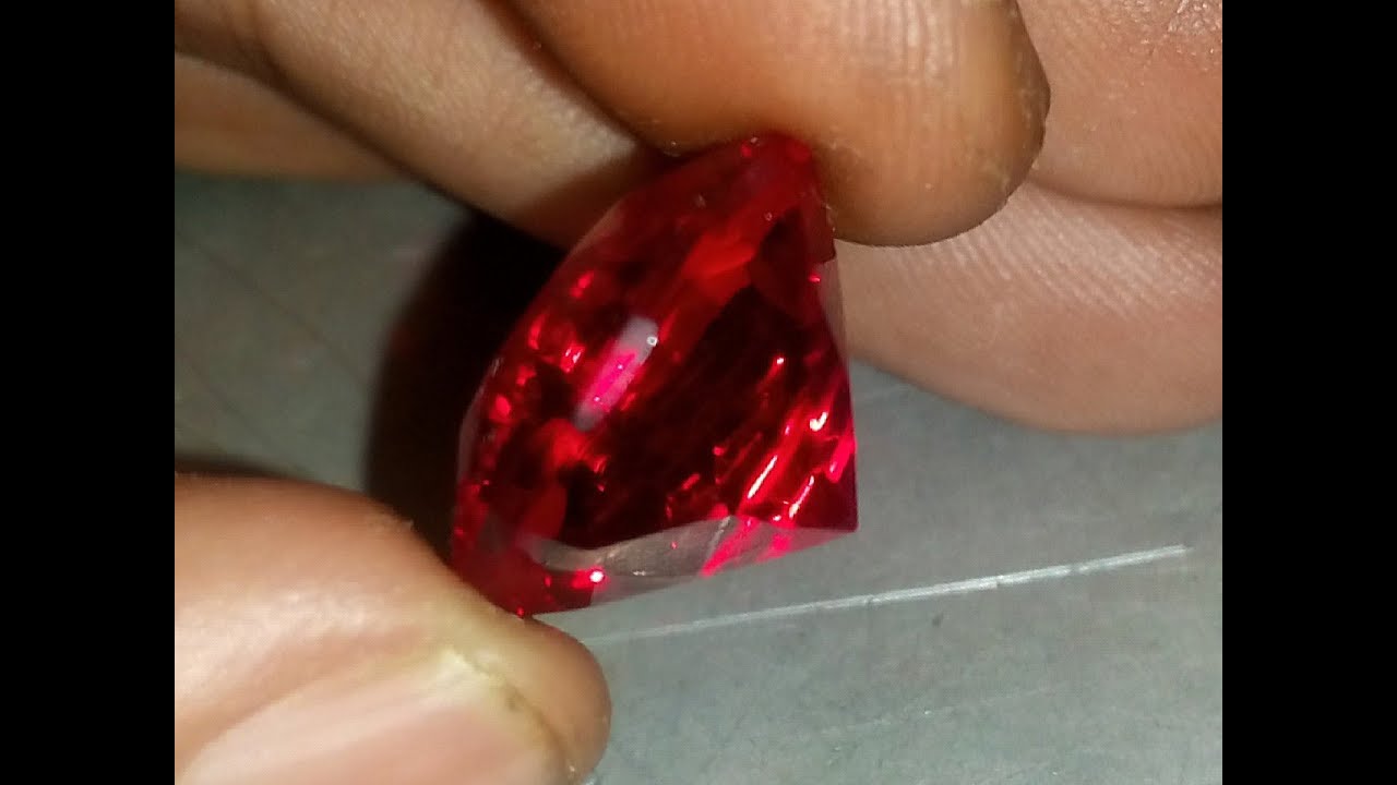 Cutting Red Obsidian - YouTube