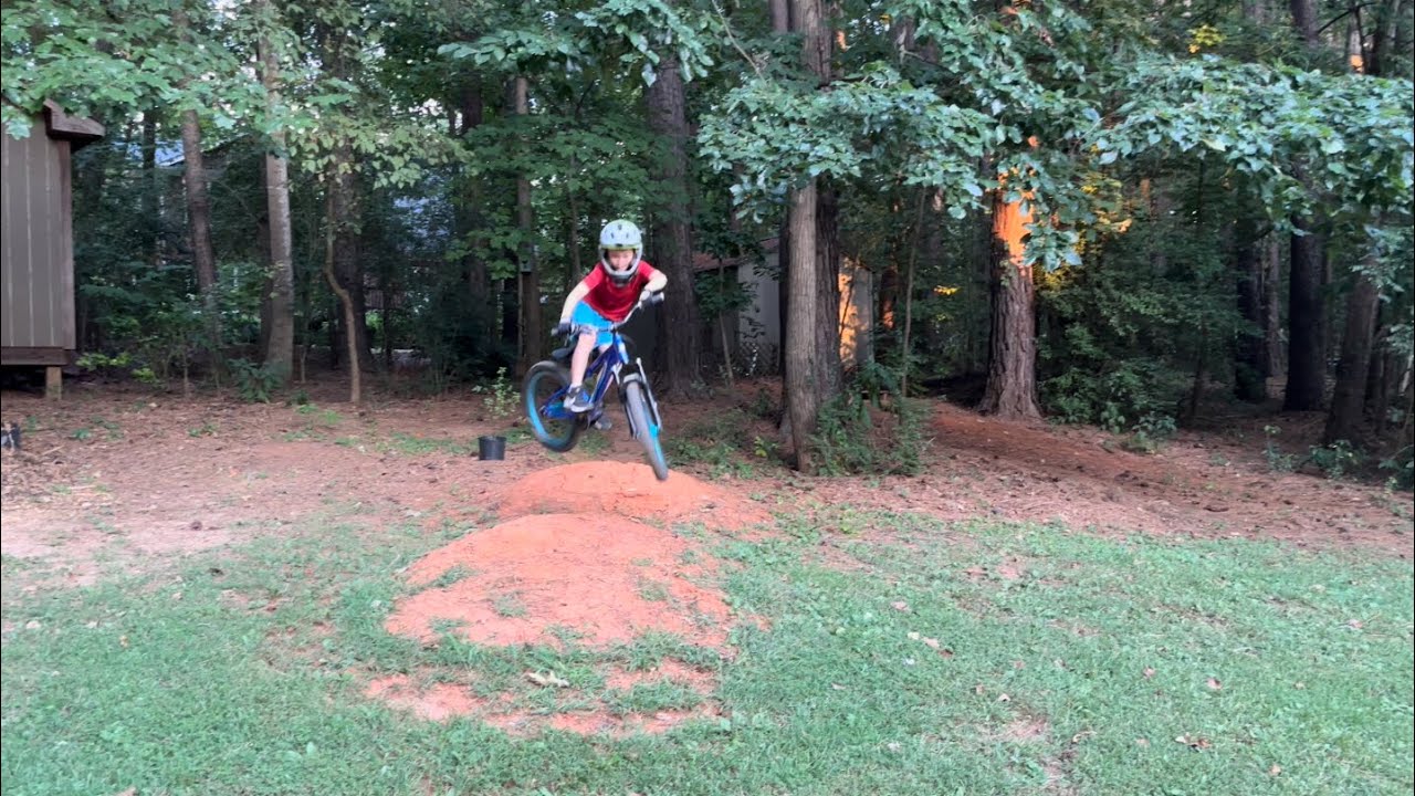 Practicing bike whips in my backyard - YouTube
