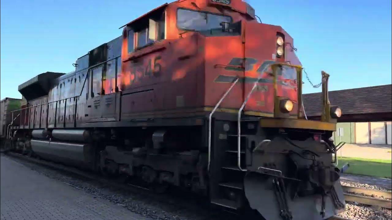 Fast Coal Train w/ Crazy Loud Horn📢 & CSX DPU - YouTube