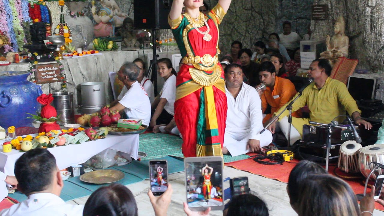 Kuchipudi Tarangam - YouTube