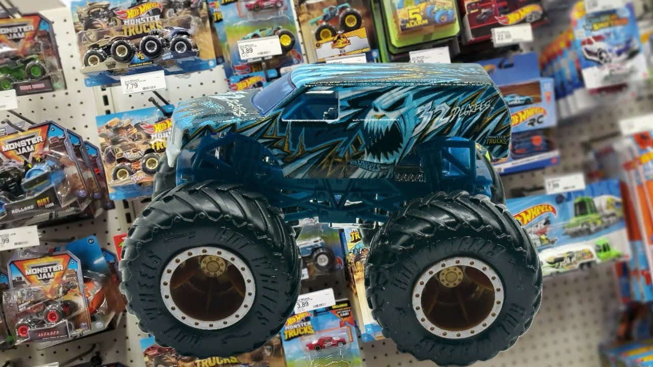 Hot Wheels Gnash and Crash 1:64 Scale Monster Truck Set Extreme Opening ...