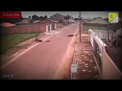 5 Kecelakaan motor paling tragis Di jalan ( No 1 tewas di tempat )