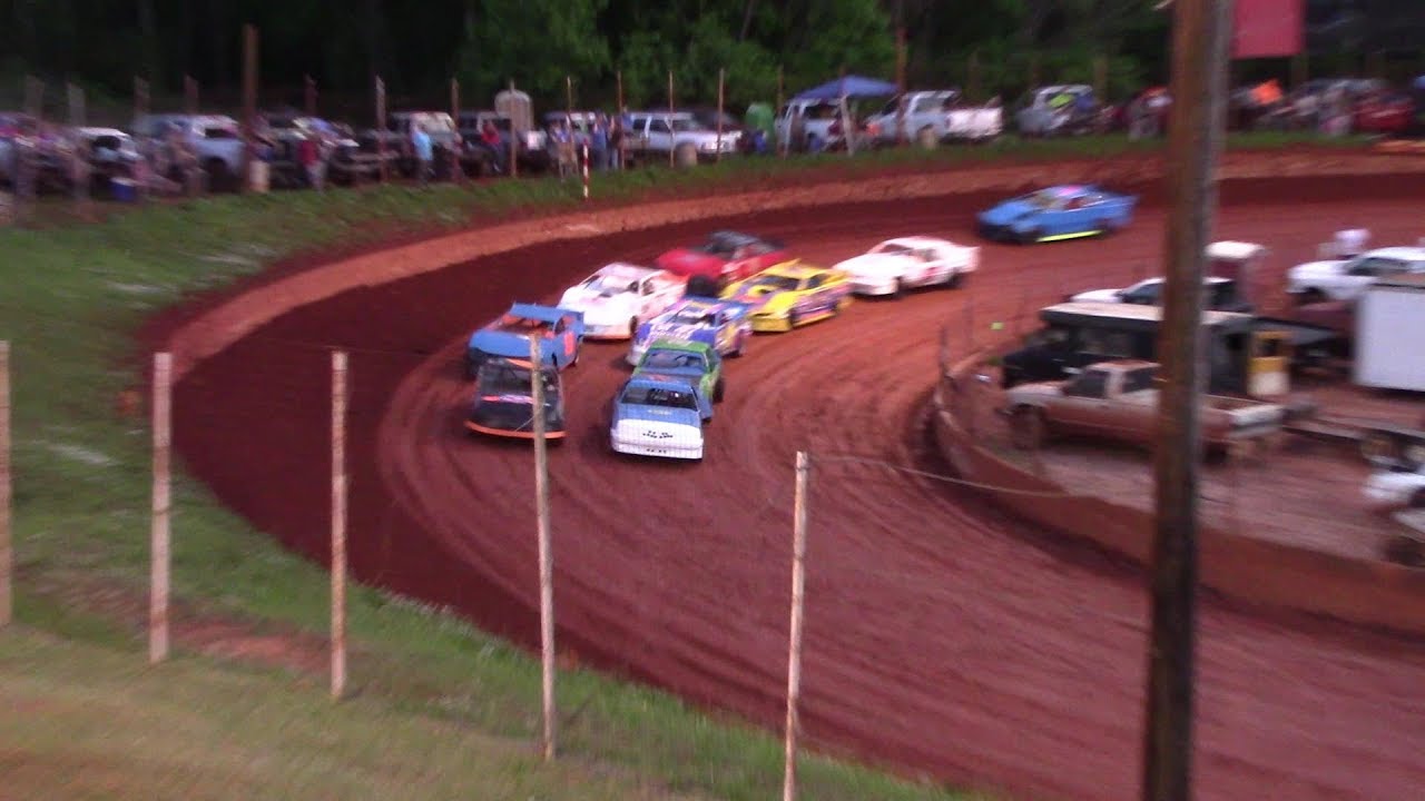Winder Barrow Speedway Stock Four Cylinders A's 4/28/18 - YouTube
