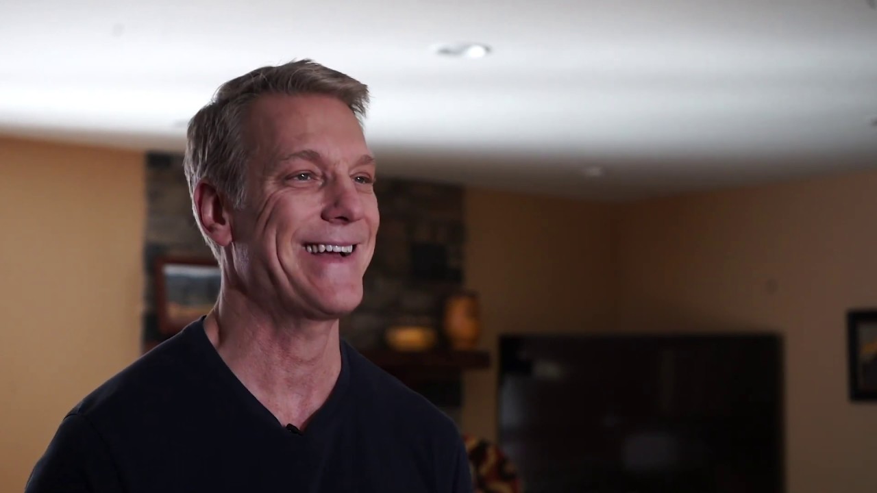 Mark Rise Inventor of the Get- Buffed Power Massager and Pad - YouTube