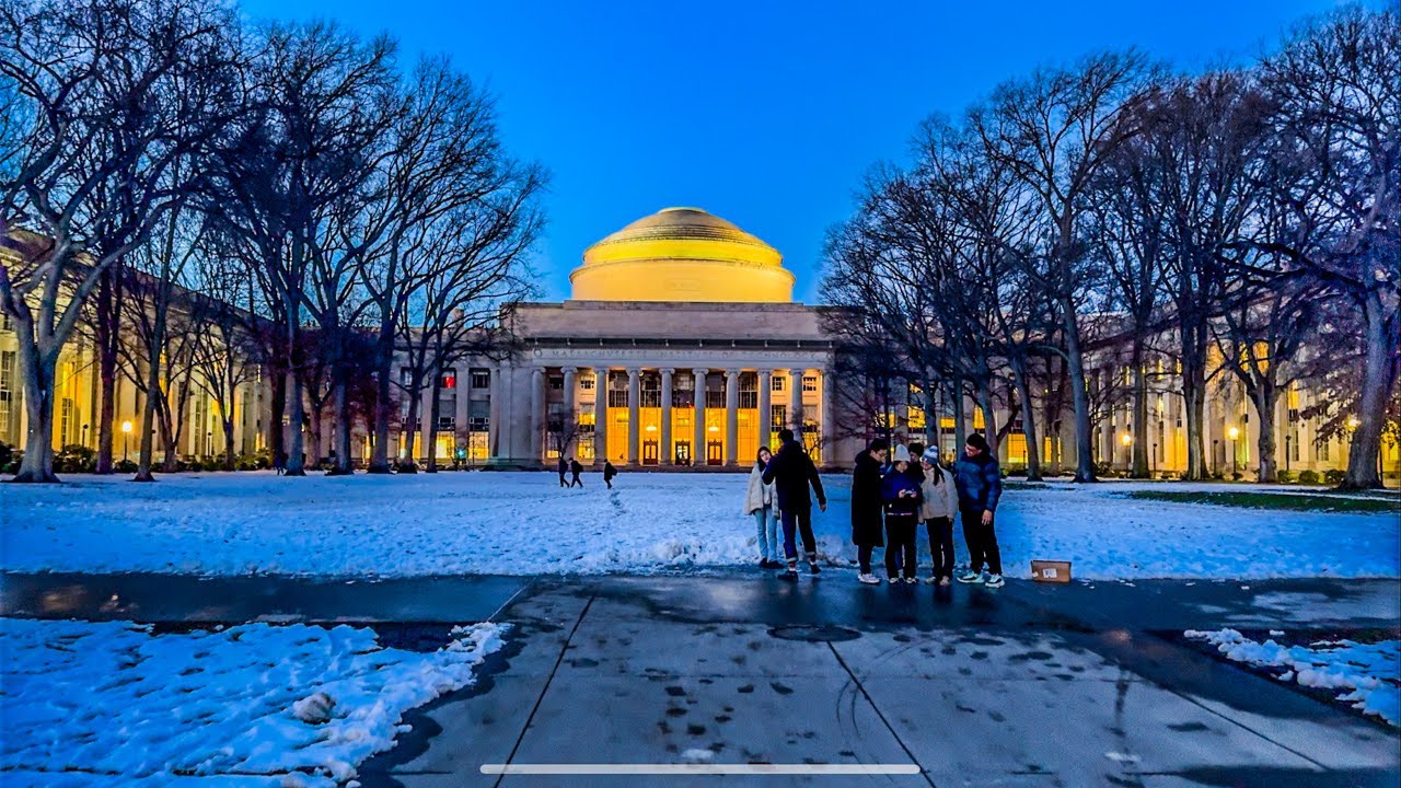 Self-guided winter walking tour of Mit'S caMpuS | 4K HDR - YouTube