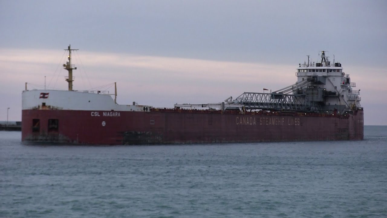 CSL Niagara 222m Bulk Carrier Cargo Ship In The Great Lakes - YouTube