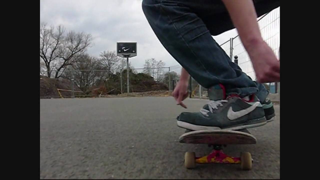 Cool Skateboarding Flip Tricks 210 FPS - YouTube