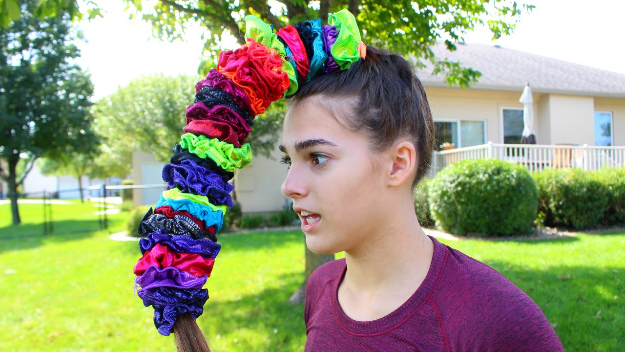 30 LAYERS OF SCRUNCHIES | TheCheernastics2 - YouTube
