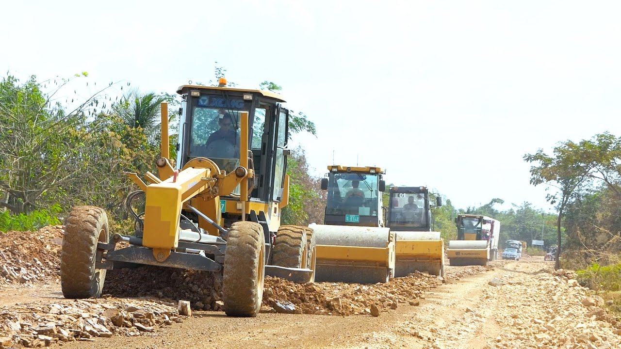 Processing The New Road Begins And Ends 200 Meters Apart | Great ...