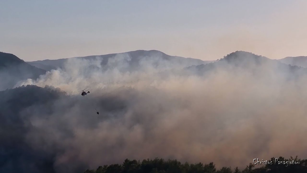 ΦΩΤΙΑ ΣΤΟ ΤΡΟΟΔΟΣ ΑΕΡΟΠΛΑΝΑ ΚΑΙ ΕΛΙΚΟΠΤΕΡΑ ΣΤΗΝ ΠΡΟΣΠΑΘΕΙΑ ΤΗΣ ...