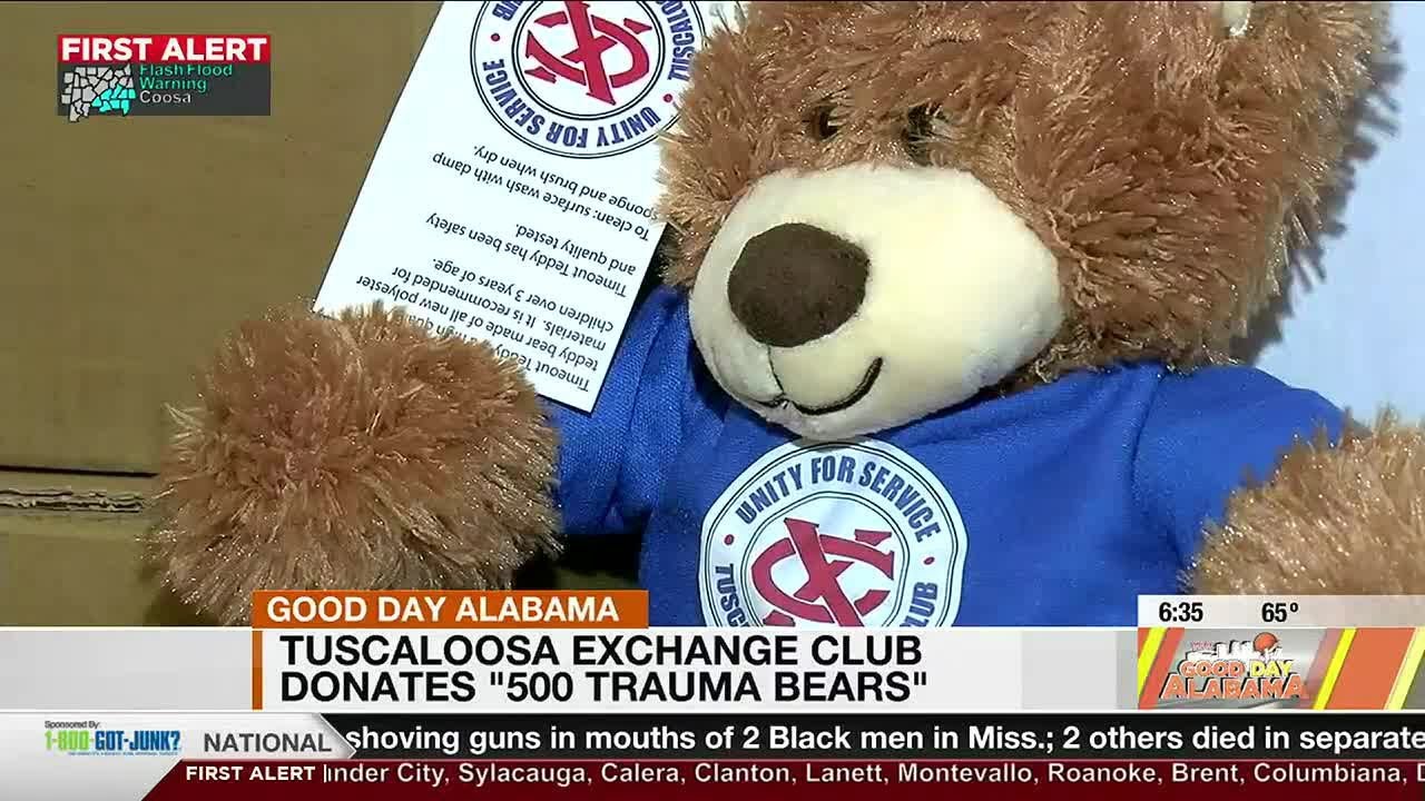 Tuscaloosa Exchange Club donates 500 trauma bears - YouTube