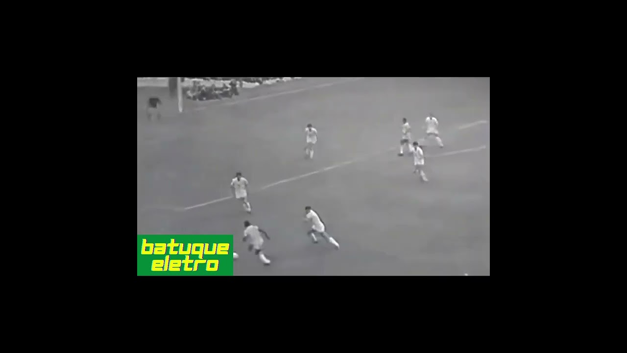 Pelé Dribbling Skills #shorts - YouTube