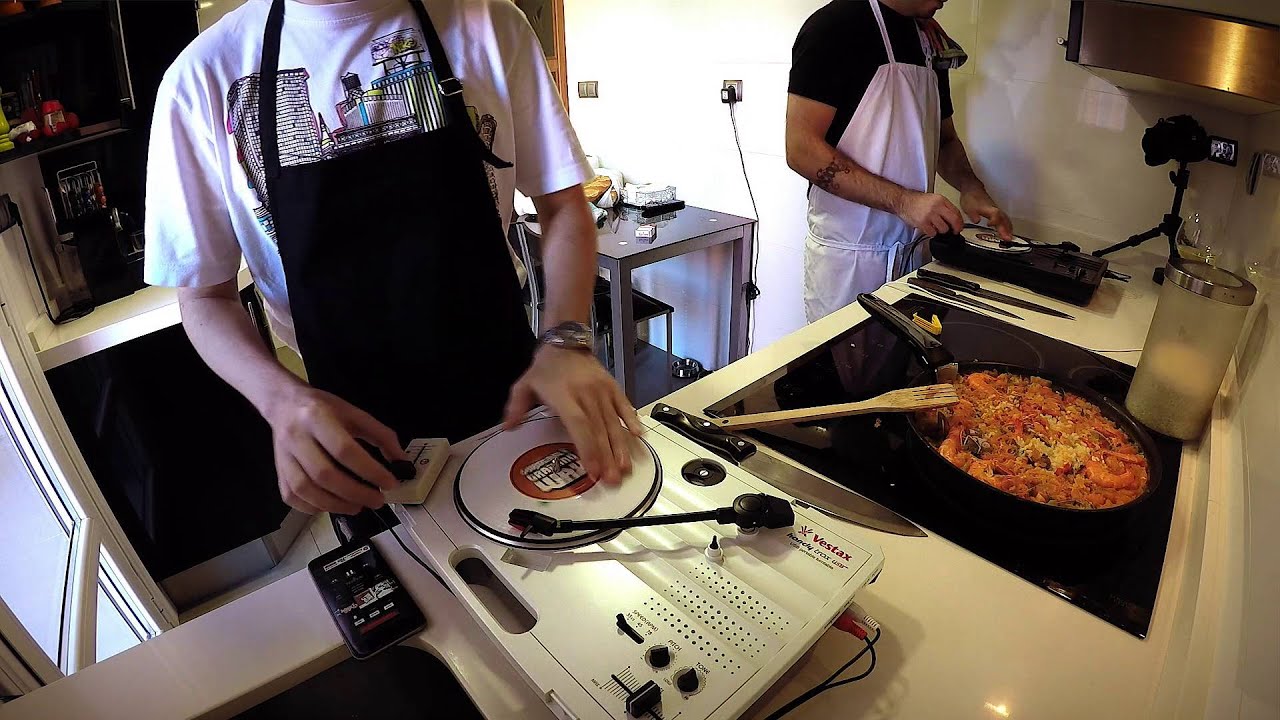 Kitchen Skillz - Flavour G'z - YouTube